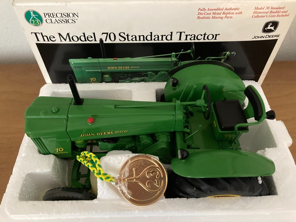 2003 Ertl 1/16 Scale John Deere 70 Standard Tractor Precision Classics ...