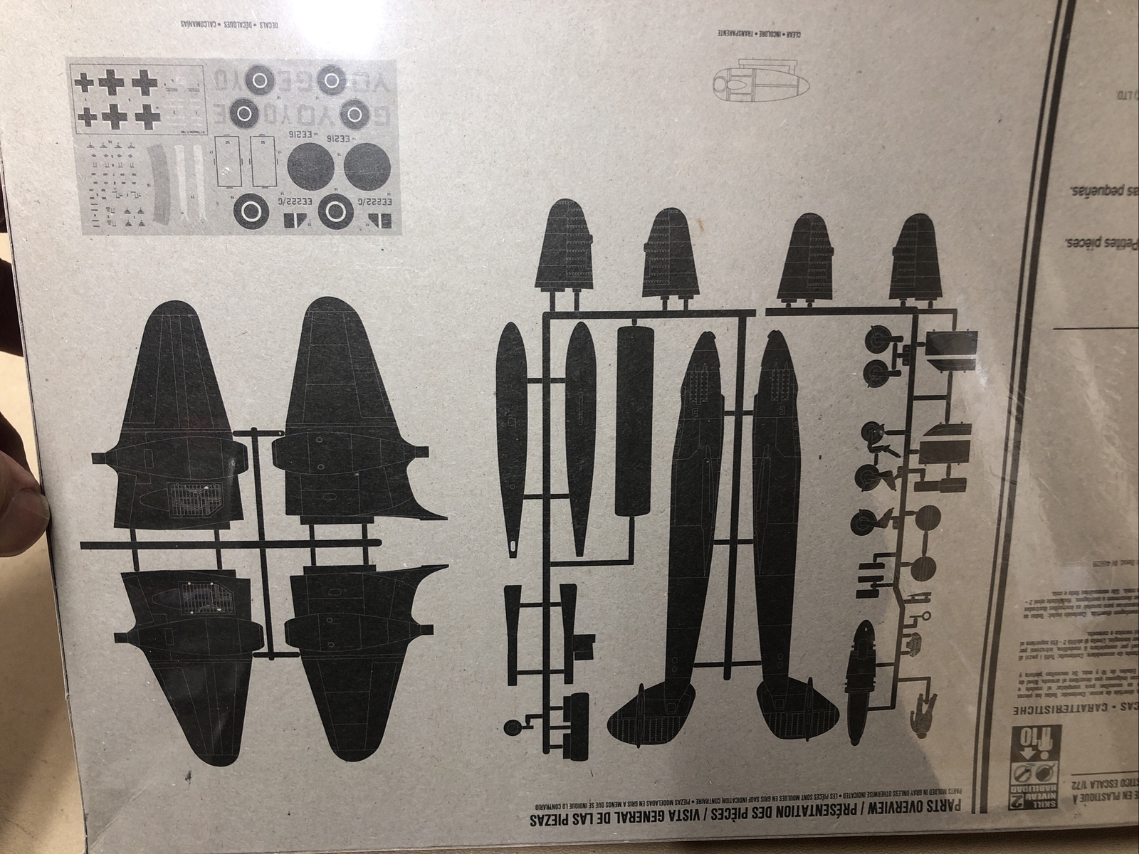 AMT Gloster Meteor Mk1 WWII Jet Fighter 1/48 Scale Plastic Plane Model ...
