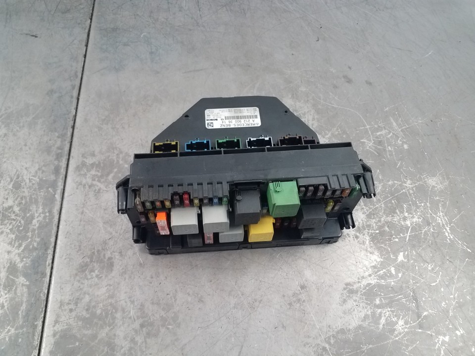 2013 Mercedes AMG E 63 Sam Relay Fuse Box #2179 D5 | eBay