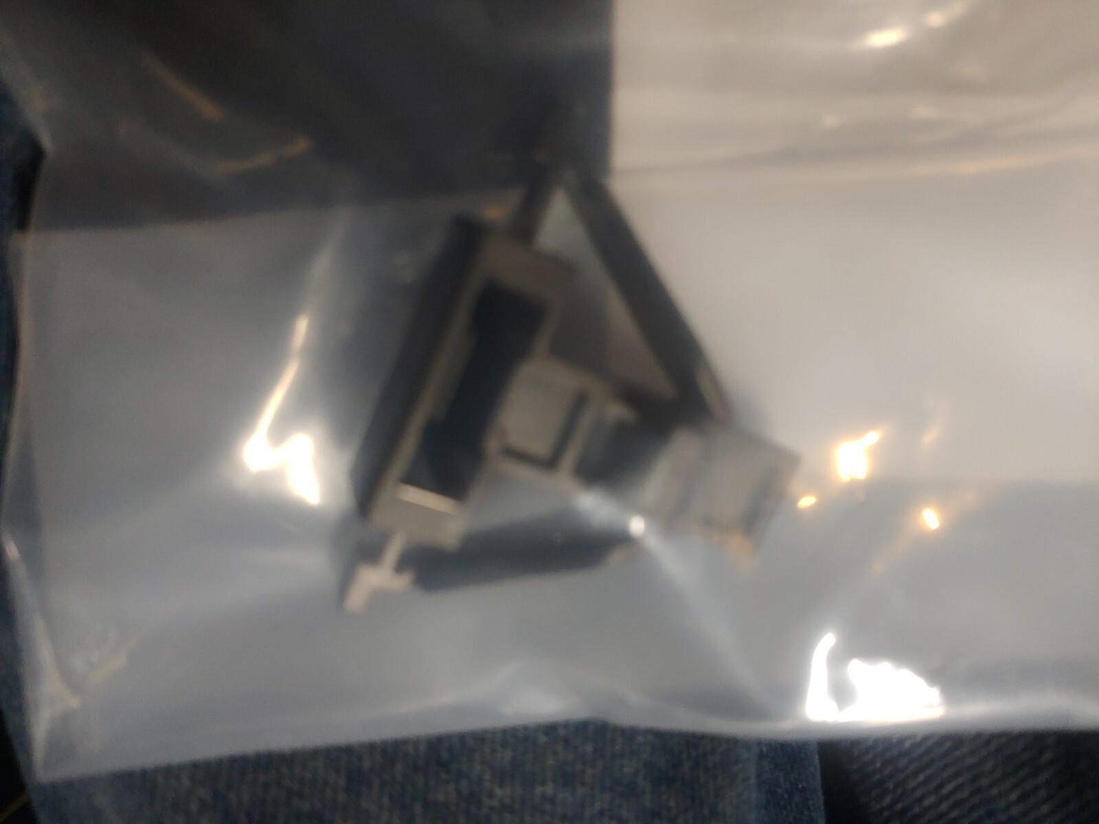 Mercedes-Benz 0019917571 Genuine OEM Rocker Molding Clip for sale ...