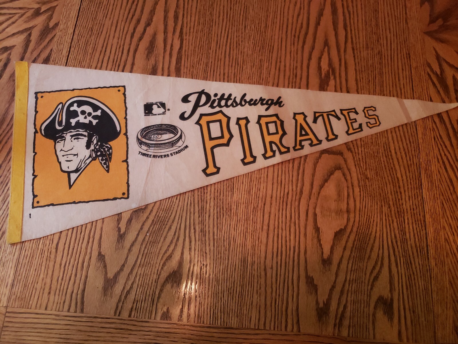 Pittsburgh Pirates 1970's Pennant Full Size Felt Vintage | eBay