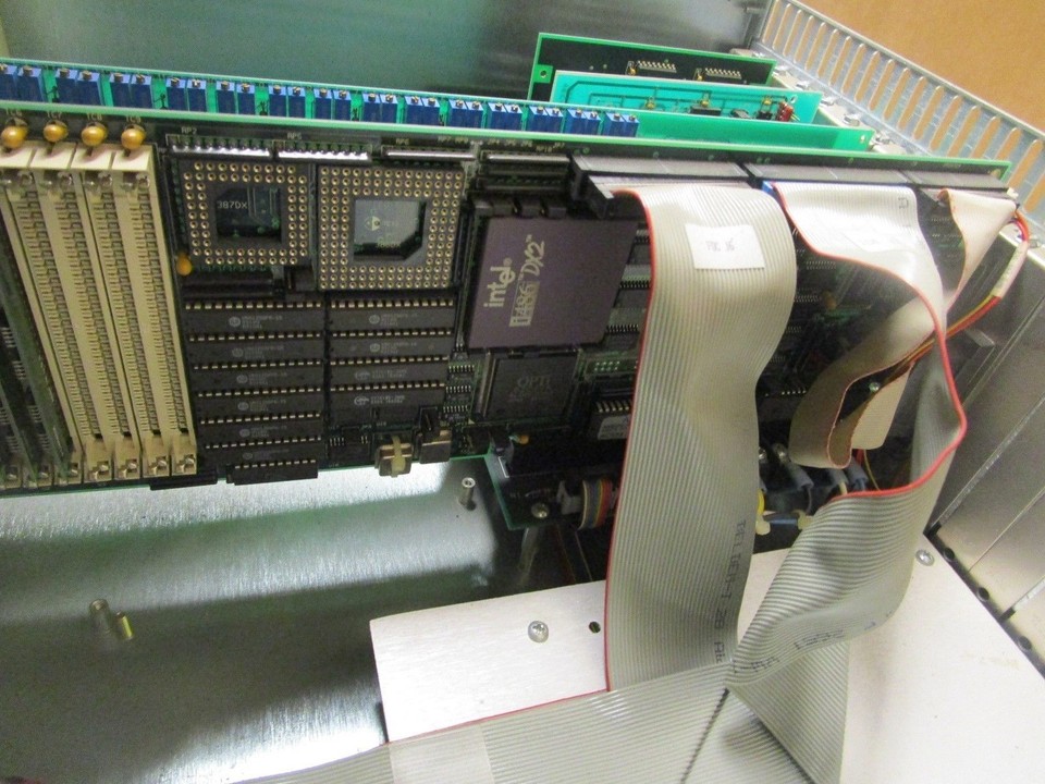 ZENDEX SC-72894/7300 RACK MOUNT CHASSIS 115/230V P5013881 54-13927-001 ...