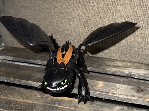 How To Train Your Dragon Toothless Night Fury Action Figurine Figure ...