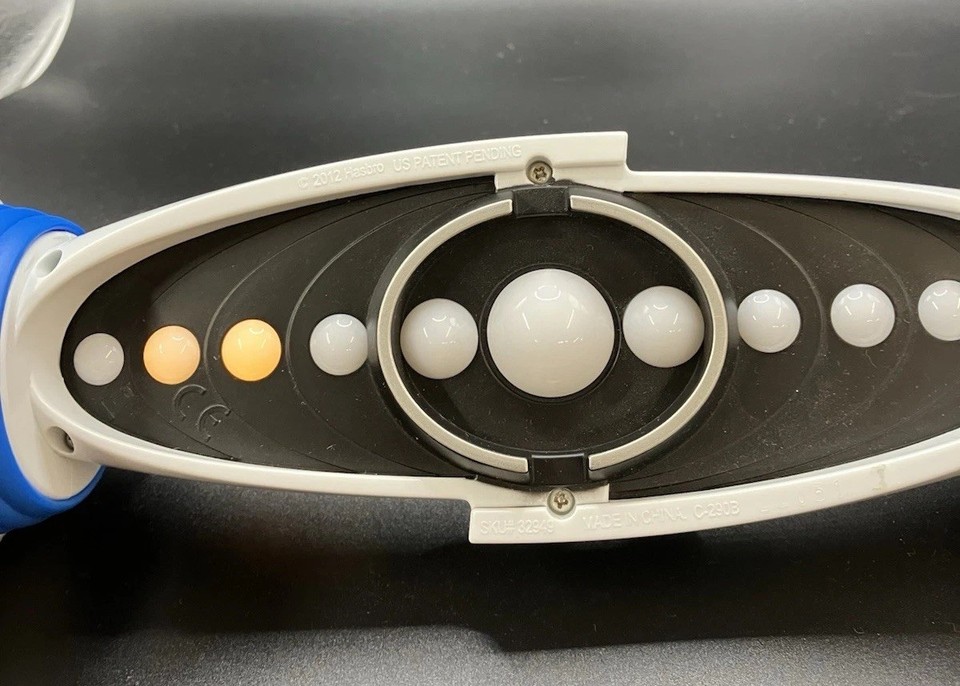 Bop It Smash! Electronic Light Matching Game Hasbro 2012 White Charity ...