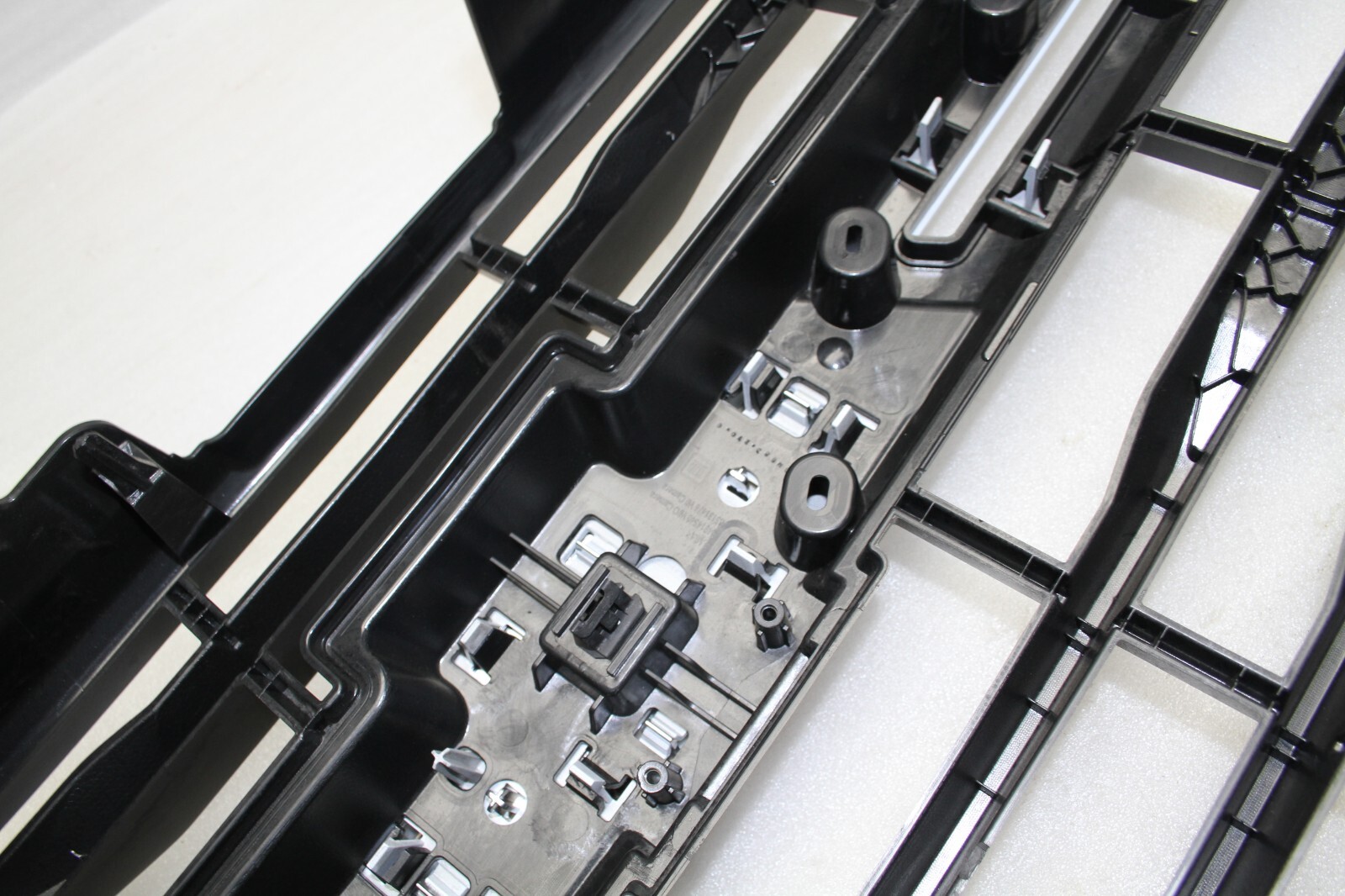 2020-2023 Chevrolet Silverado 2500 3500 HD High Country Upper Bumper ...