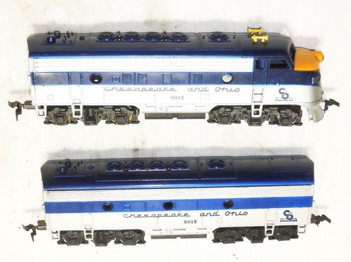 HO Tyco Chesapeake and Ohio powered F9 A & dummy F9B in great shape | eBay