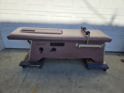 Chiropractic - Intersegmental Traction Table