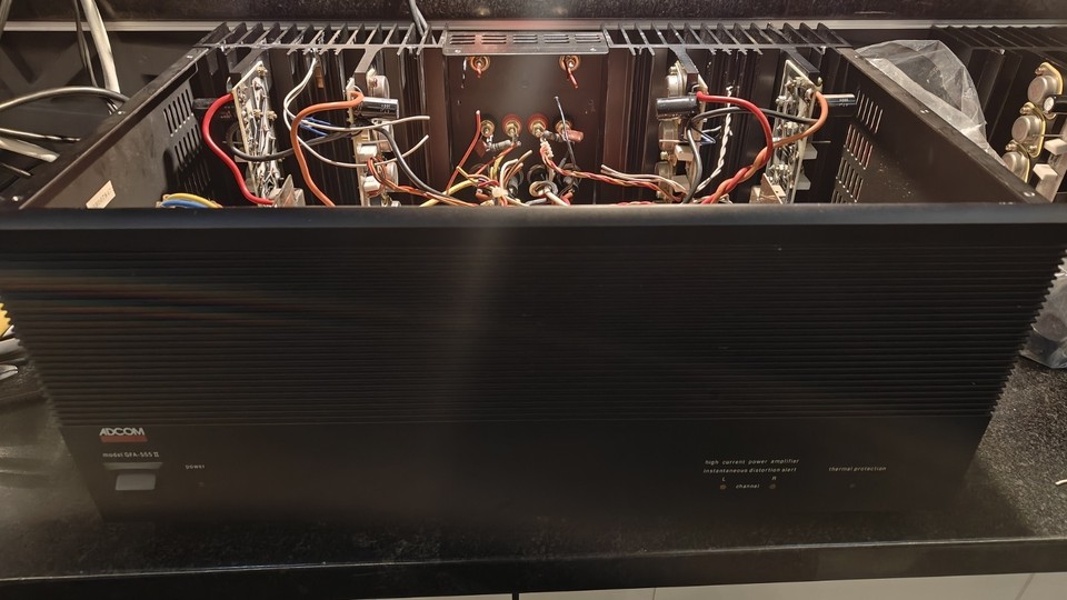 ADCOM GFA-555 II -Channel Power Amplifier For Parts Only Input Board ...