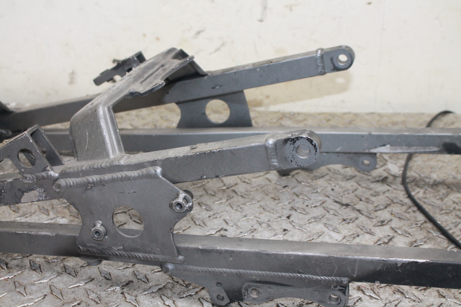 94-97 KAWASAKI NINJA ZX9R REAR SUBFRAME BACK SUB FRAME straight | eBay UK