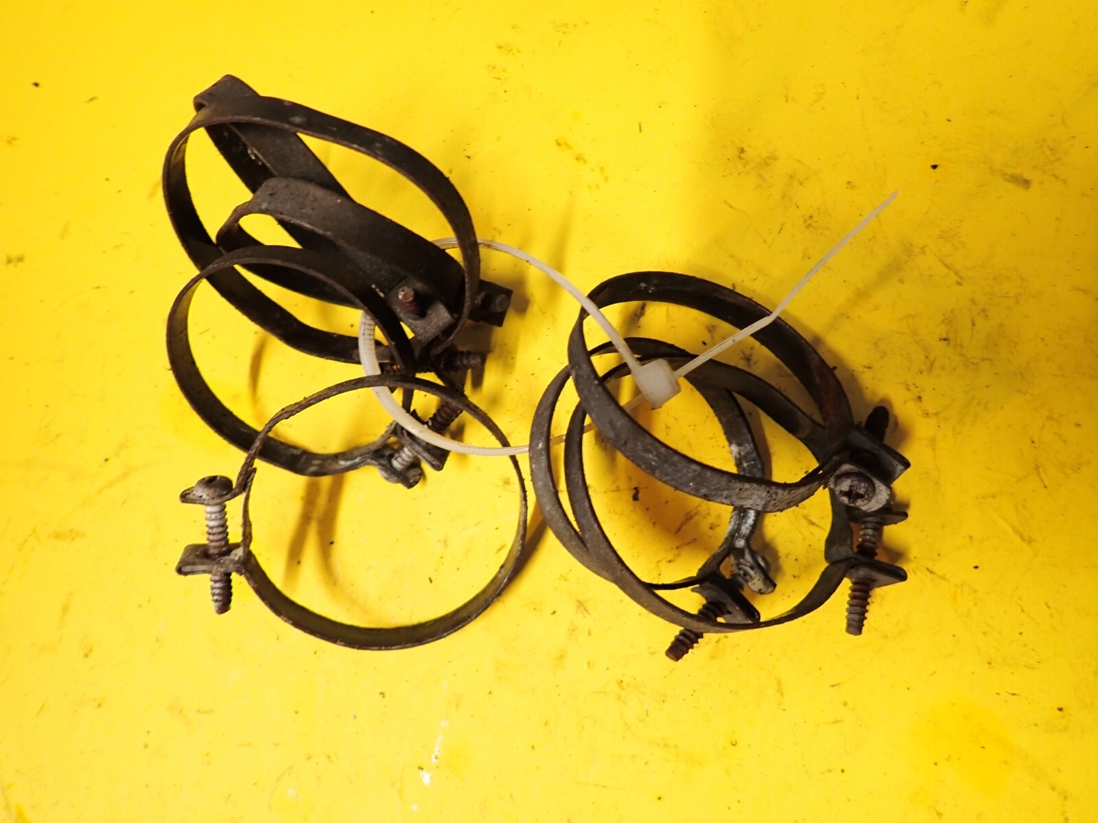 1979 Suzuki GS 1000 GS1000L rubber intake duct mount clamps | eBay