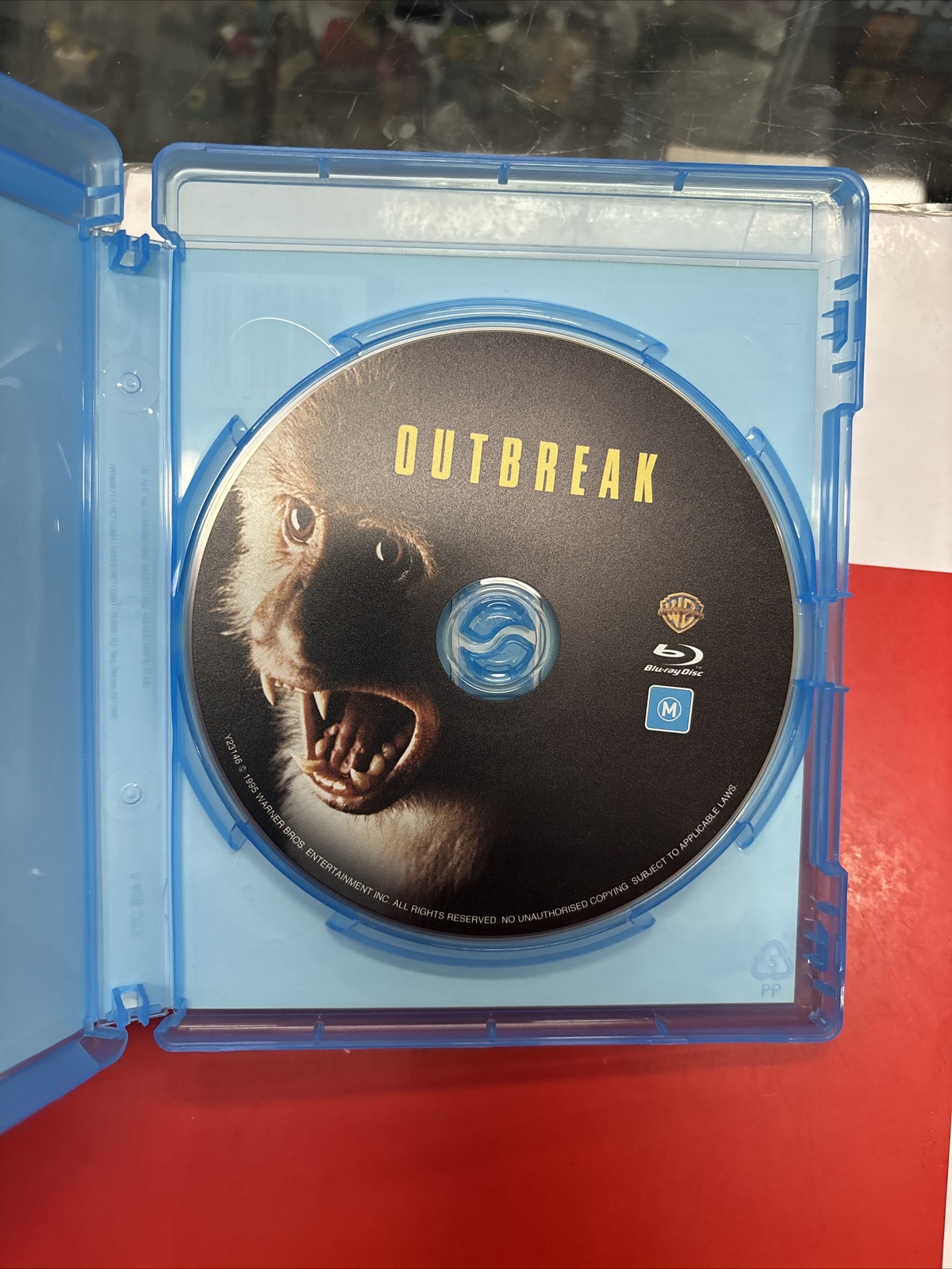 Outbreak - Bluray 9325336046302 | eBay