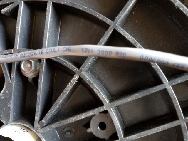 9745 200FT 22 AWG 3P Stranded Non-Shielded Communications & Control ...