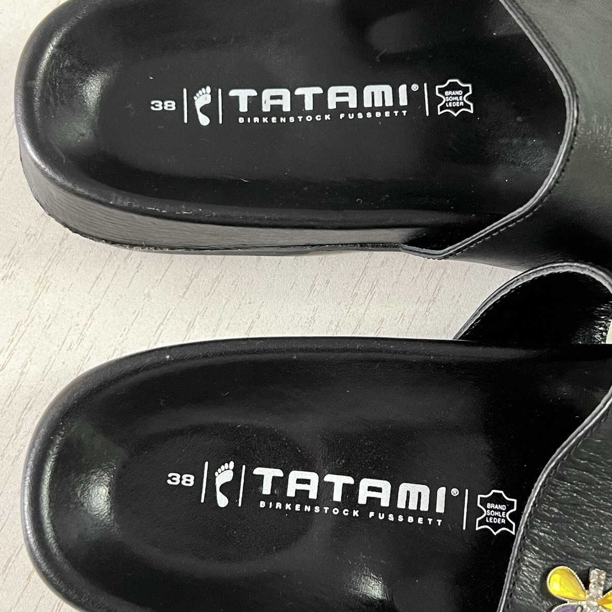 Tatami Birkenstock Sandals Womens 38 / 7 Black Dragonfly Toe Tatami Birkenstock Sandals Womens 38 / 7 Black Dragonfly Toe