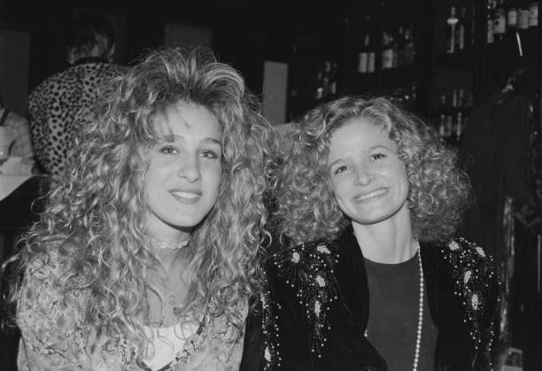 American actresses Sarah Jessica Parker and Kyra Sedgwick 1987 OLD ...