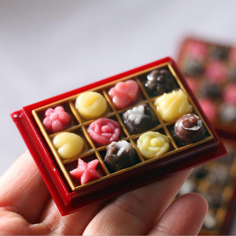 Mini 1/12 Dollhouse Miniature Chocolate Box Mini Play Toy Food For ...