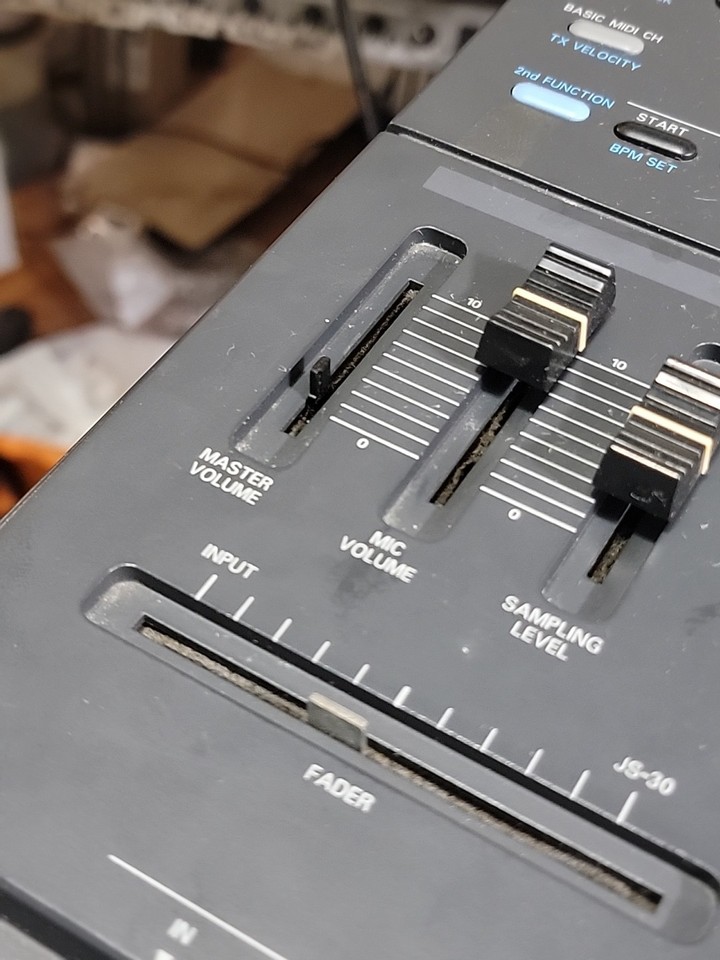 Roland JS-30 Sampling Workstation 8 Bit Sampler | eBay