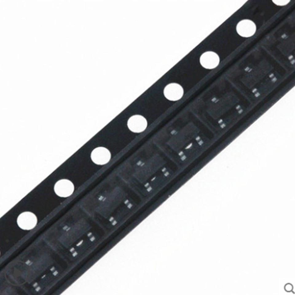 Three Terminal Voltage Regulator Chip 78L05 Power Supply Voltage ...