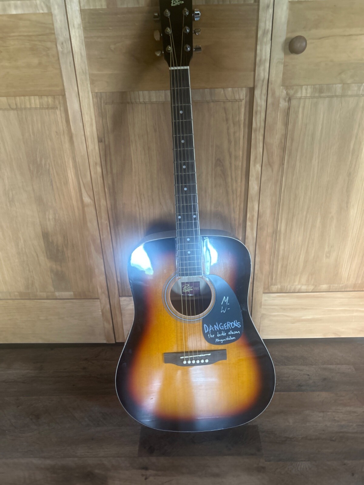 Morgan Wallen Autographed Guitar | eBay