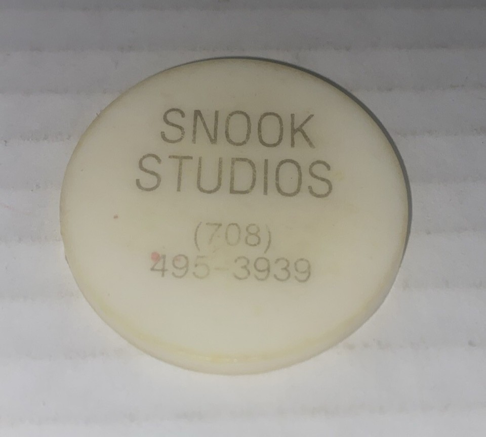 Snook Studios Round TUIT Plastic Token Chip Illinois 708 Area Code | eBay