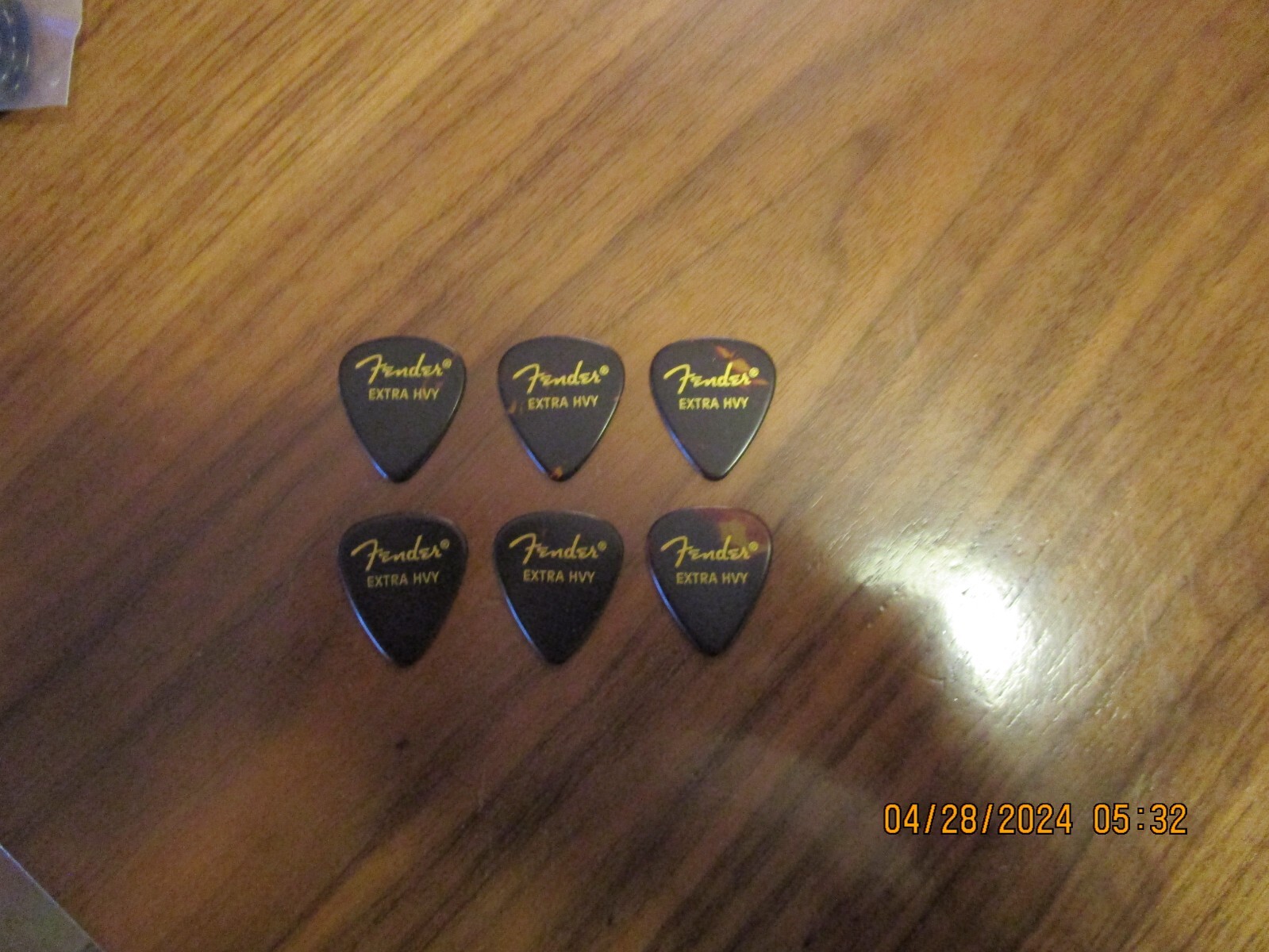 6 Pack Fender Celluloid 351 Guitar Picks, Extra Heavy, Tortoise Shell ...
