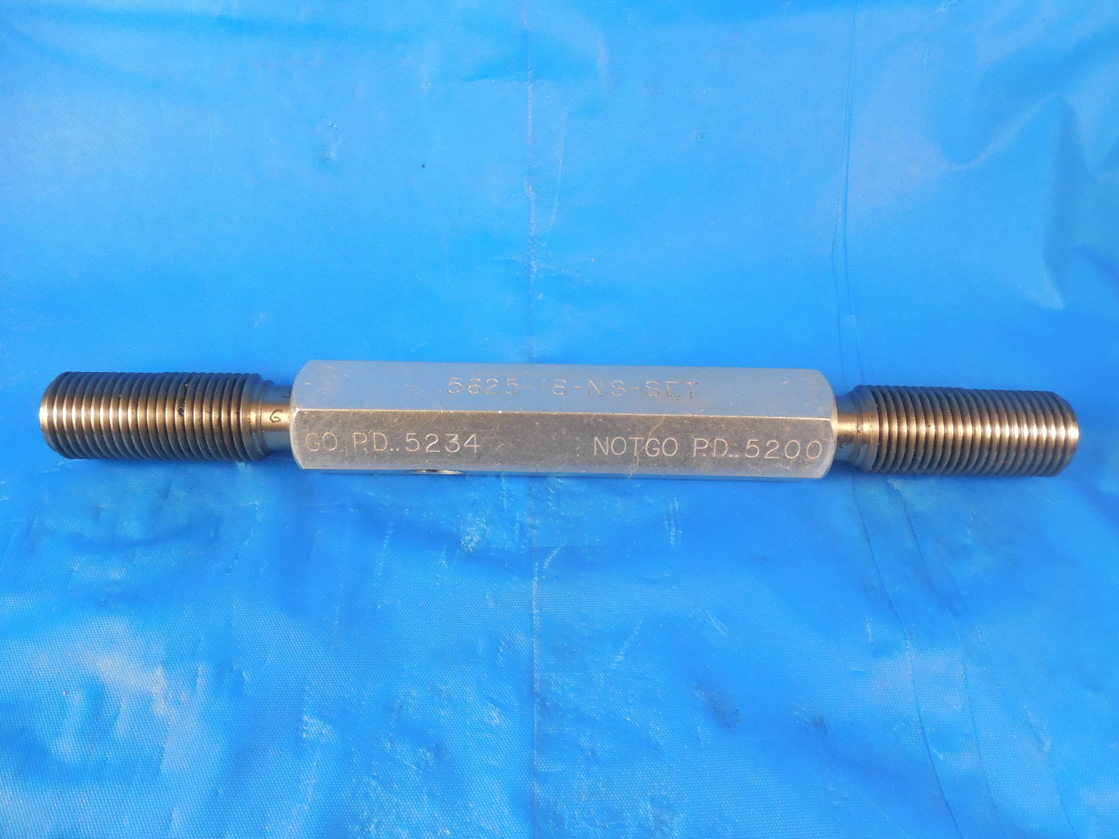 9/16 18 NS 2 SET THREAD PLUG GAGE .5625 GO NO GO P.D.'S = .5234 & .5200 ...