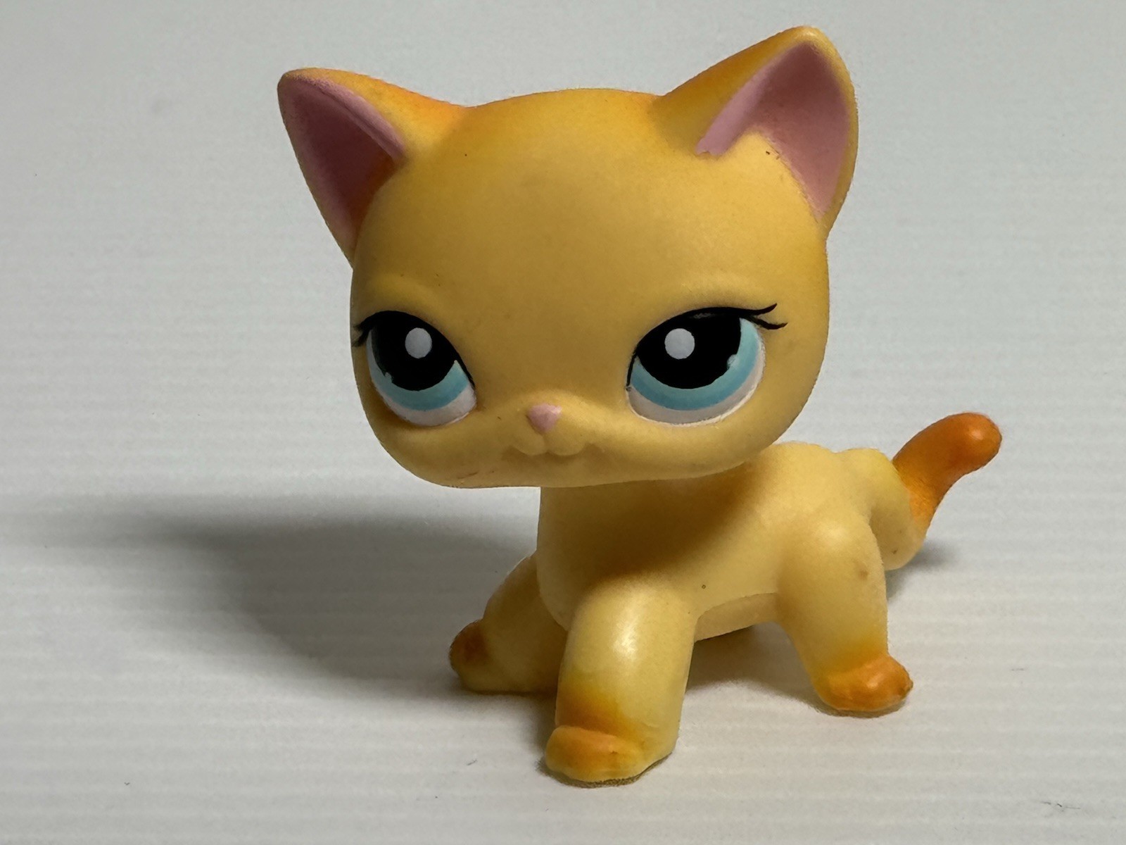 Littlest Pet Shop LPS #339 Shorthair Cat Yellow and Blue Eyes Rare ...