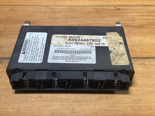 2011 Freightliner Cascadia Engine Computer Module ECM ECU A0024467902 ...