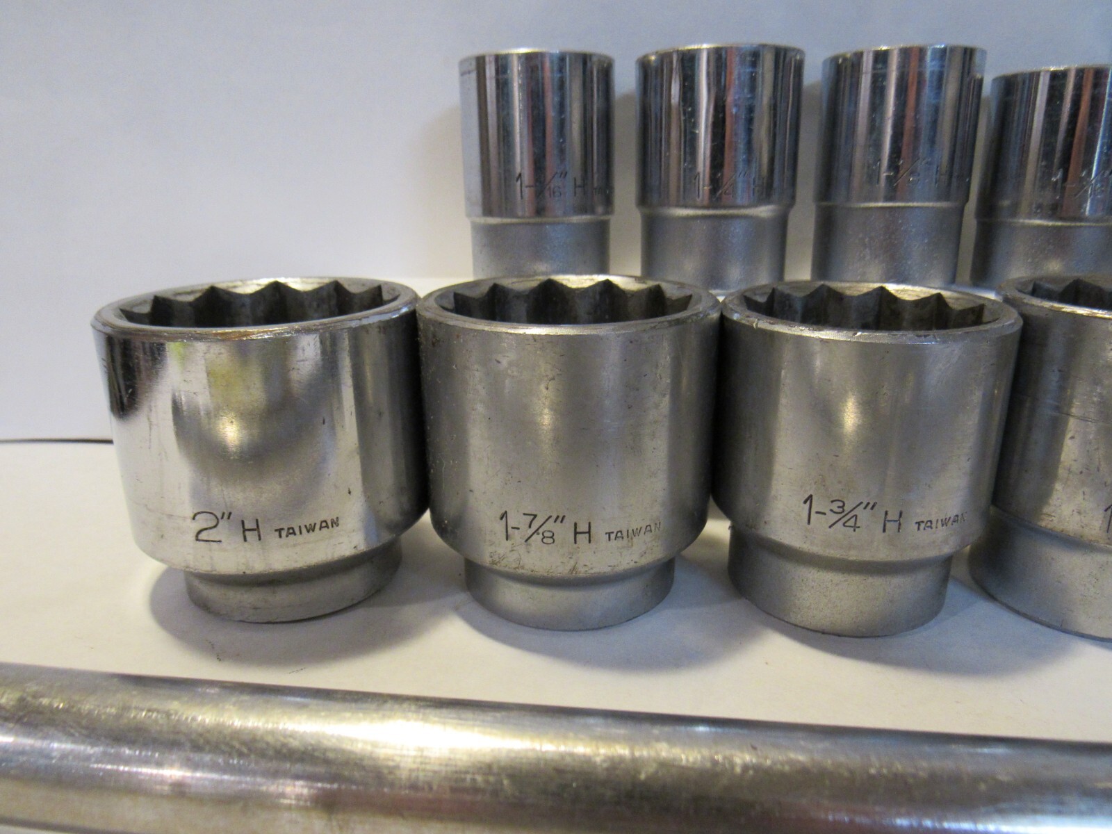 19 pc Heavy Duty SOCKET SET 2" - 3/4" Sockets /2 extenders/1 Break Bar ...