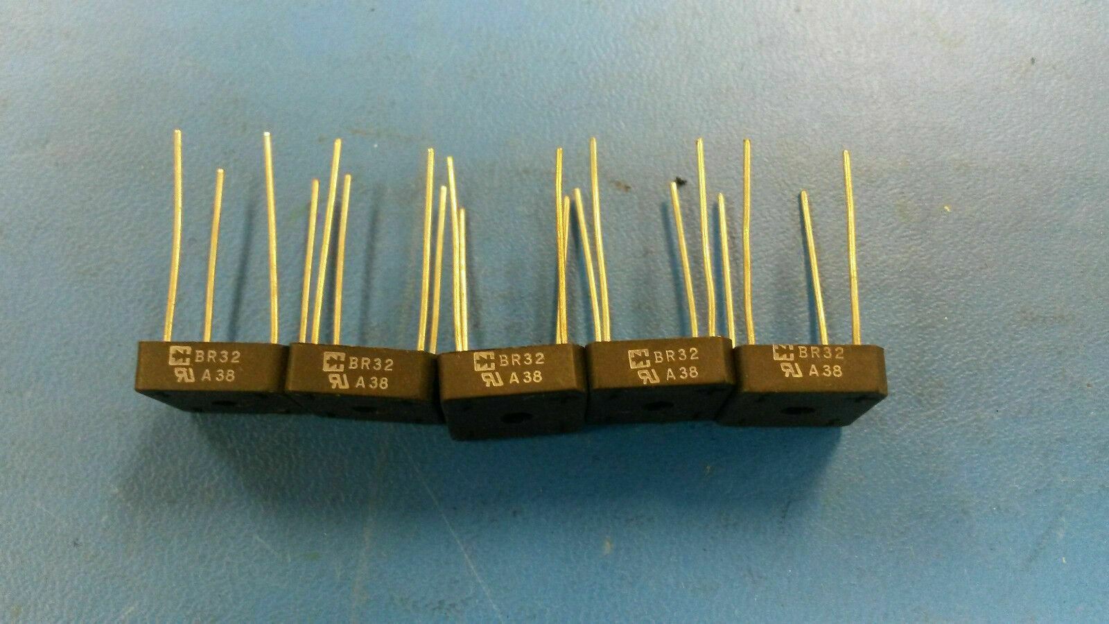 (5 PCS) BR32 RECTRON Diode Rectifier Bridge Single 200V 3A 4-Pin Case ...