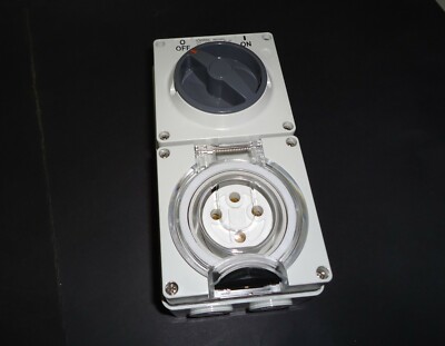 Industrial 3 PHASE Switched Socket Outlet 4 PIN 20 Amp 20A | eBay