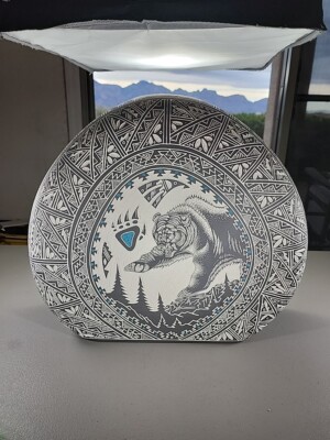 Rachel Aragon Native American Acoma Bear Pottery Vase 14-5/8” tall & 16 ...