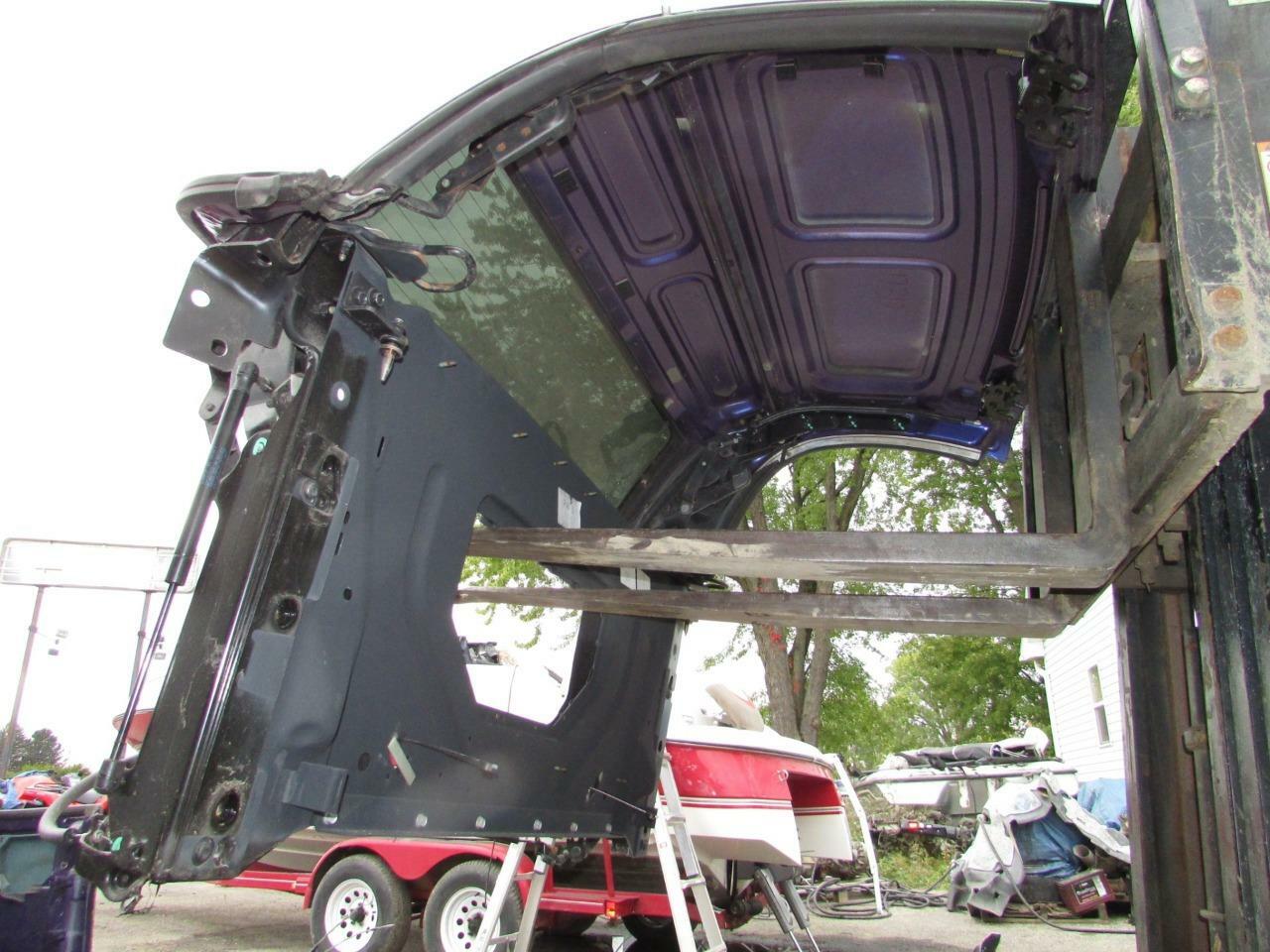 2003-2006 Chevrolet SSR - Roof Panel Assembly - Front & Rear Panels w ...