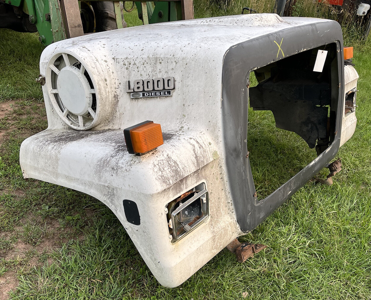 70-87 Ford Louisville L 8000 L 9000 LN 9000 HOOD NOSE FRONT END Grille ...