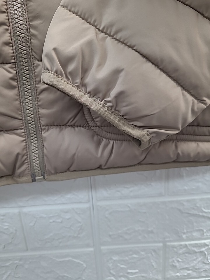 New Gilly Hicks Long Sleeve Full Zip Lightweight Puffer Jacket Khaki ...