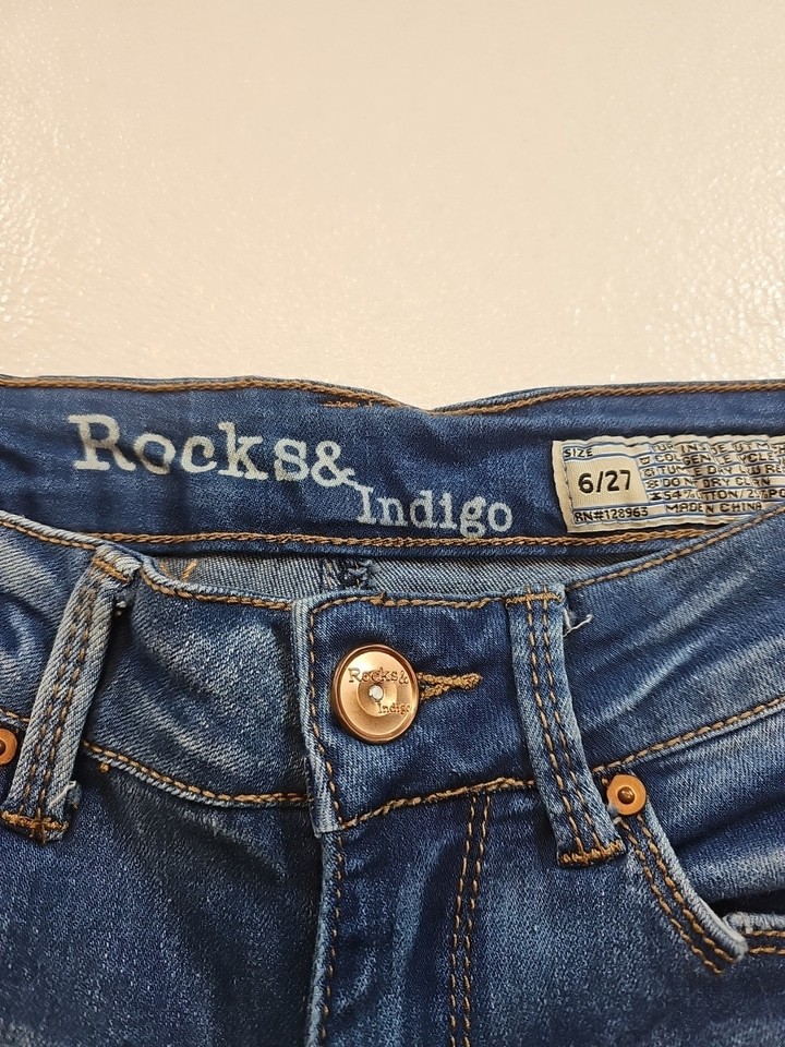 Rocks and Indigo Embroidered Embellished Skinny Jeans Size 6/27(27x30 ...