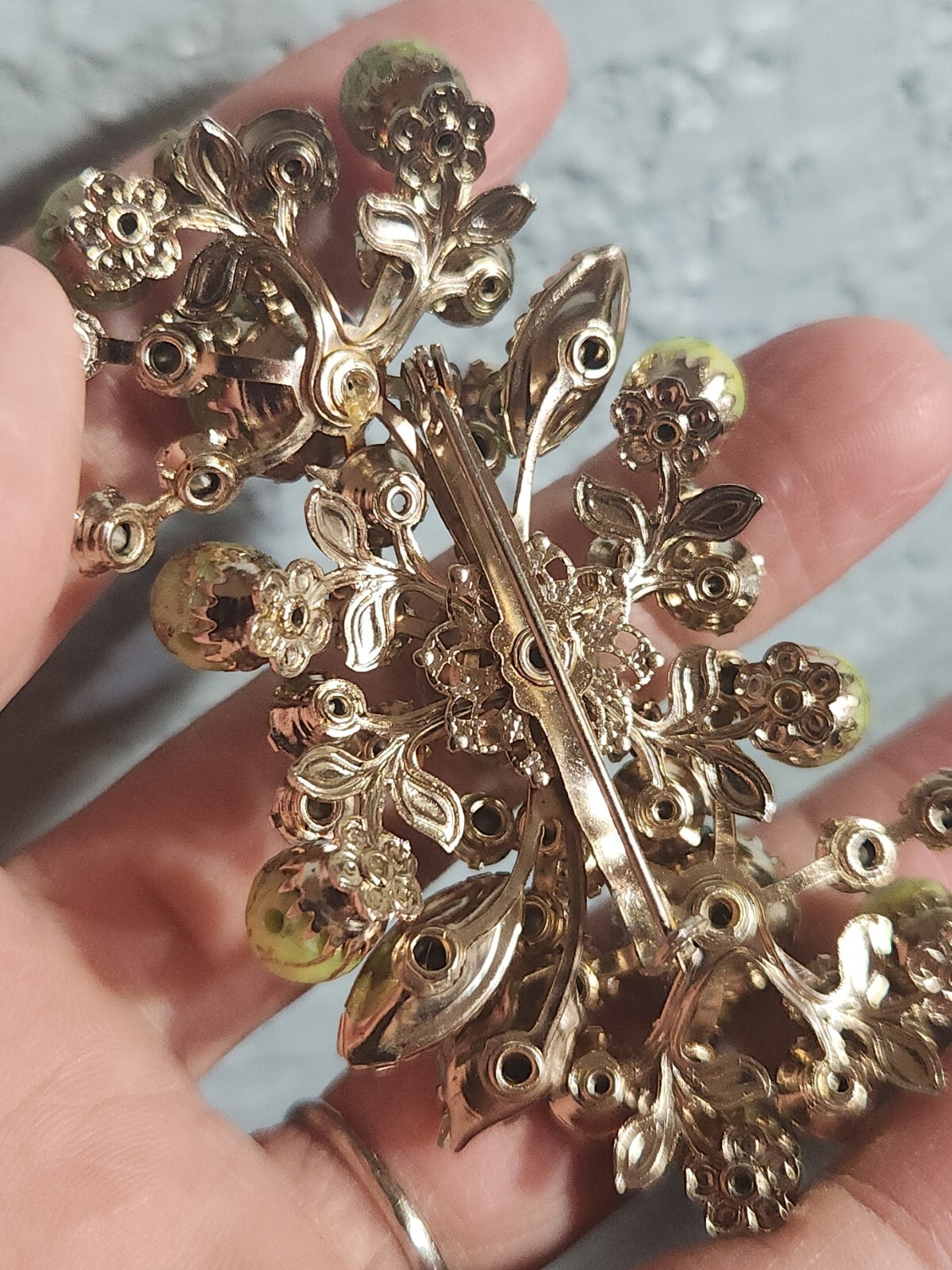 Vintage 60s Rhinestone Pin Brooch Big - Gem