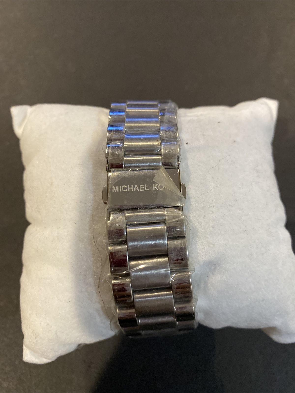 100 Michael Kors MK6557 Bradshaw Chronograph Gunmetal Dial Women's ...