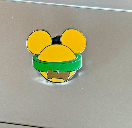 DISNEY MICKEY MOUSE ICON PLUTO MYSTERY PIN | eBay UK