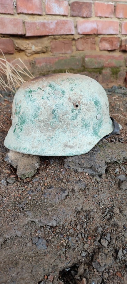 WW2 M40 German Helmet WWII M40 Combat helmet. | eBay