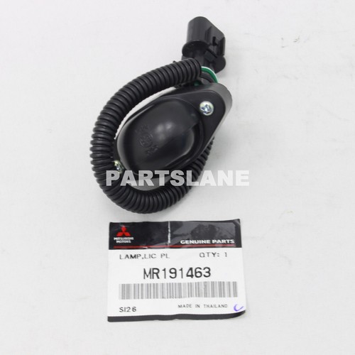 Mitsubishi L200 Strada Triton OEM Genuine License Plate Lamp MR191463 ...
