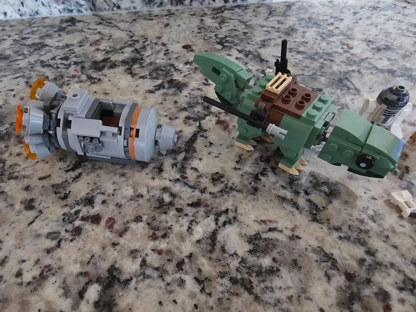 LEGO Star Wars: 75228 Escape Pod Vs Dewback Microfighters 673419303804 ...