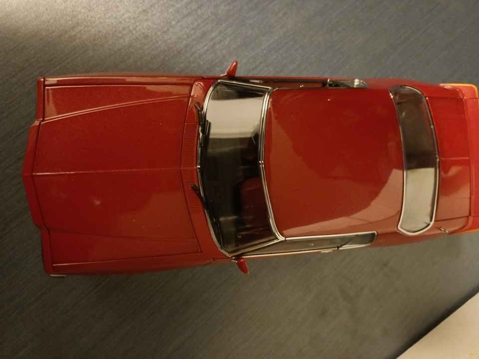 1/18 HX LE Holden Coupe. Classic Carlectables- Metallic Maroon. | eBay ...