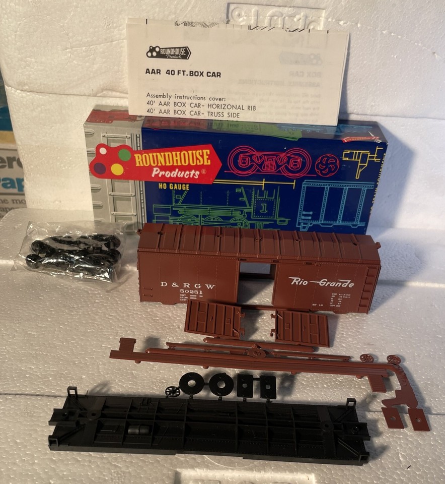 ROUNDHOUSE HO SCALE UNBUILT MODEL TRAIN KIT #3258 40’ AAR BOXCAR w ...