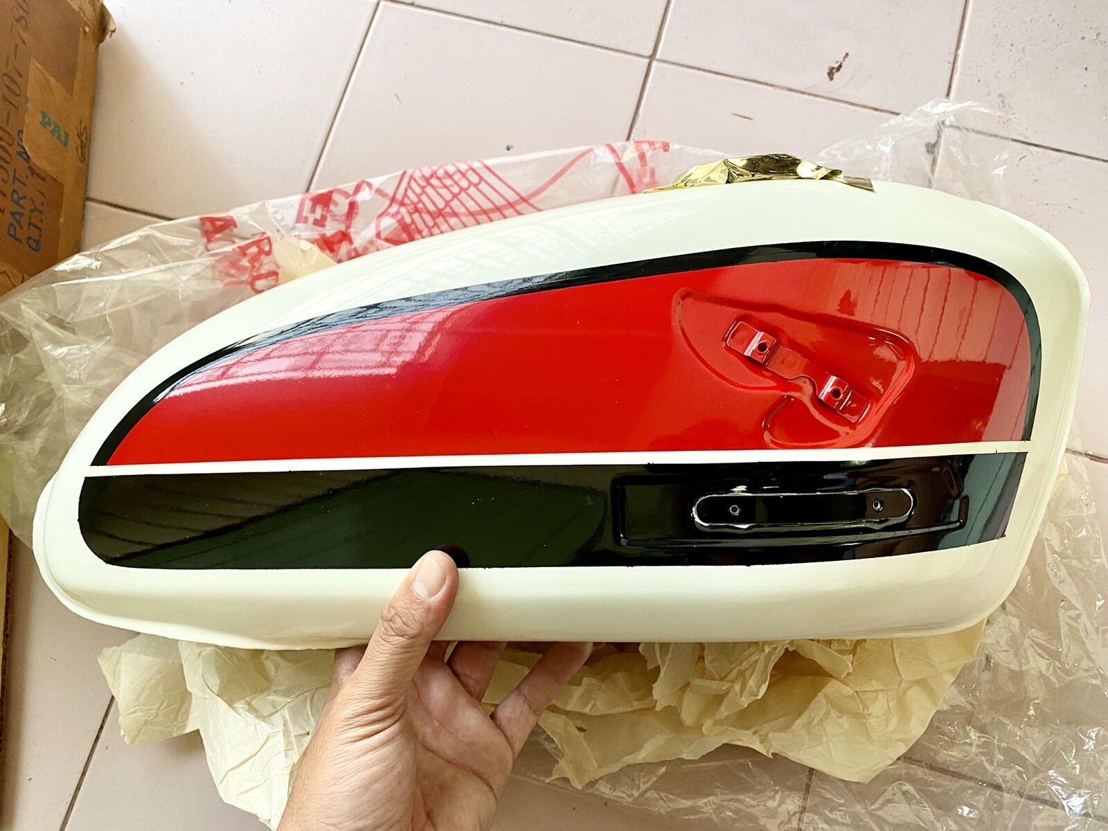 NOS JAPAN HONDA CB100 CB100K2 SB100 TANK COMP FUEL GENUINE PN 17500-107 ...