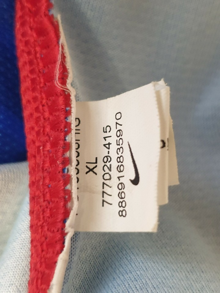 T786 BOYS NIKE BAECELONA BLUE RED STRIPED QATAR AIRWAYS FOOTBALL SHIR ...