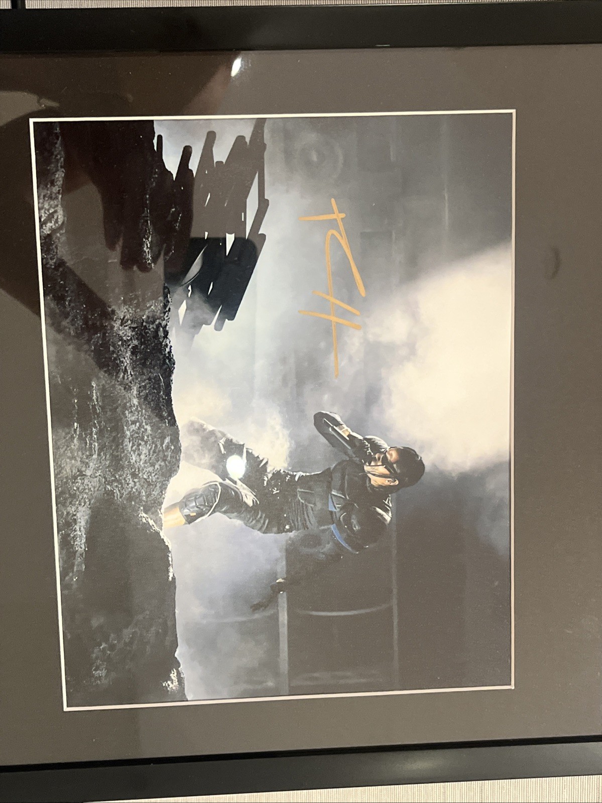 TRAVIS SCOTT AUTOGRAPHED FRAMED PHOTO CD ALBUM 8x10 COA | eBay