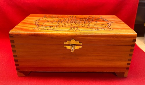 Engraved Flower Design Wood Storage Container Box with Mirror in Lid ...