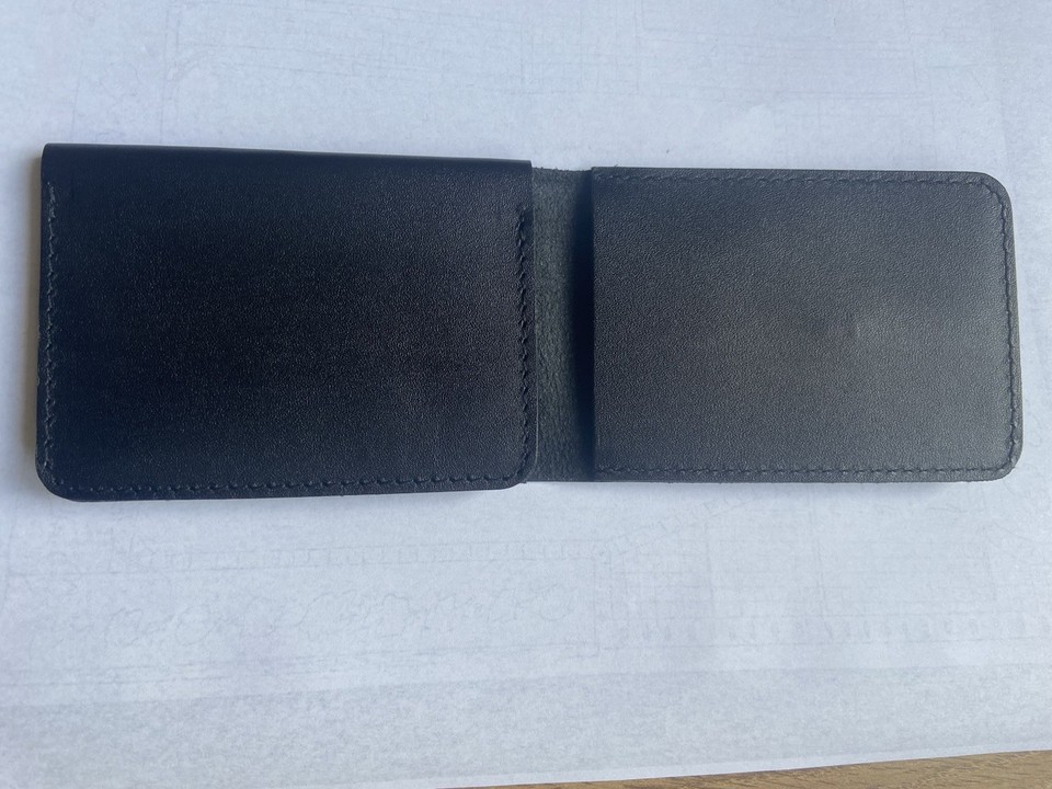 James Bond 007 Mi6 Police style Leather ID Wallet + UK Silver colour ...