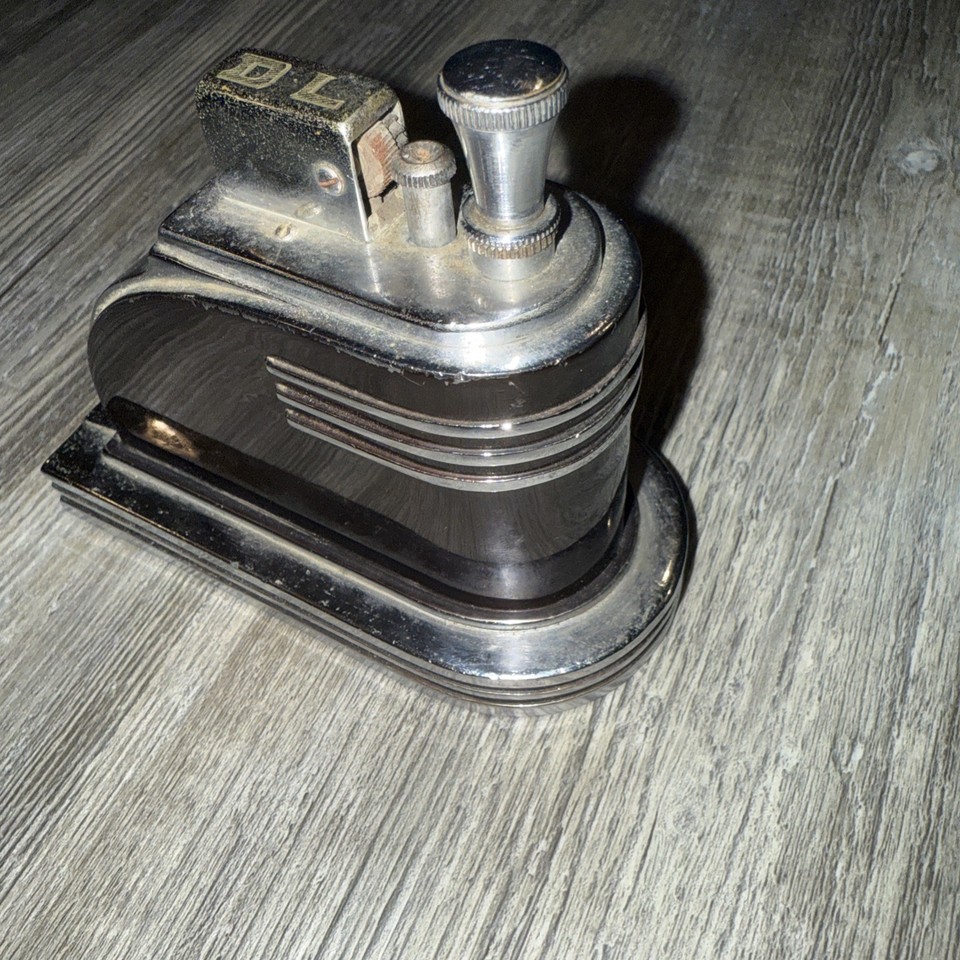 Ronson Streamline, Black & Chrome Touch-Tip Lighter vintage Art Deco ...