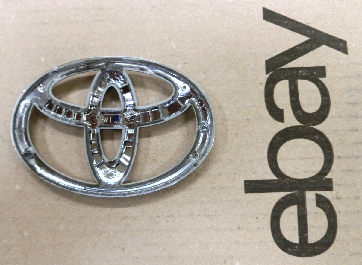 2009-23 Toyota Highlander Emblem Badge Symbol Lift Gate Rear OEM 75431 ...